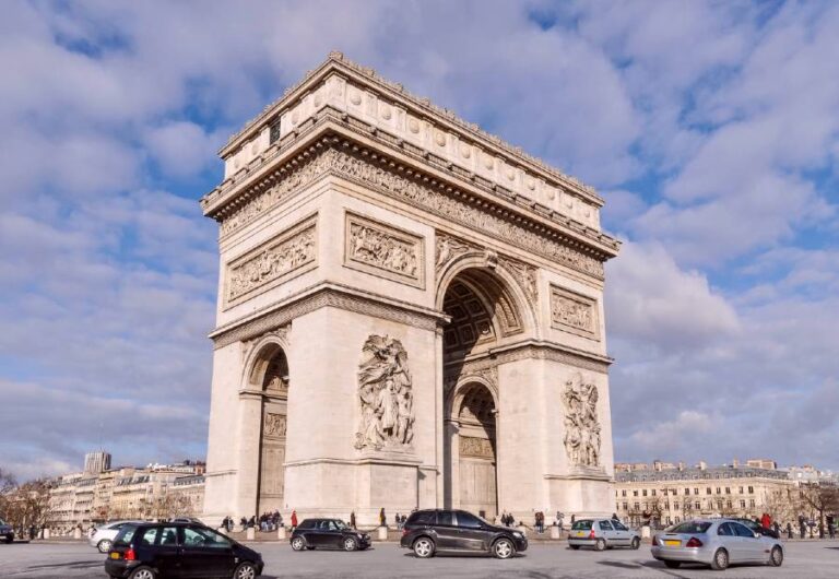 What Not To Do in Paris: 26 Rookie Mistakes To Avoid - Dreams in Paris