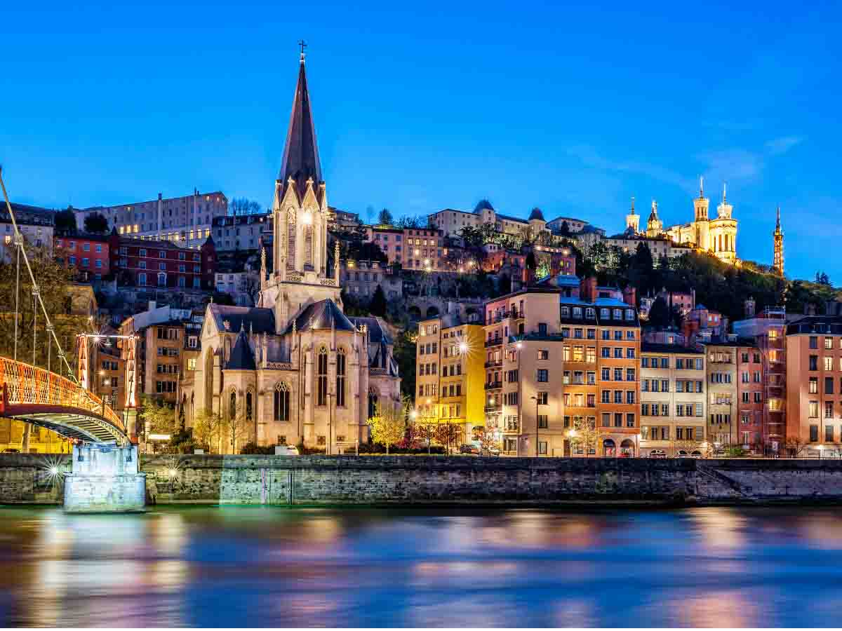 13 Best Weekend Trips From Paris by Train - Dreams in Paris