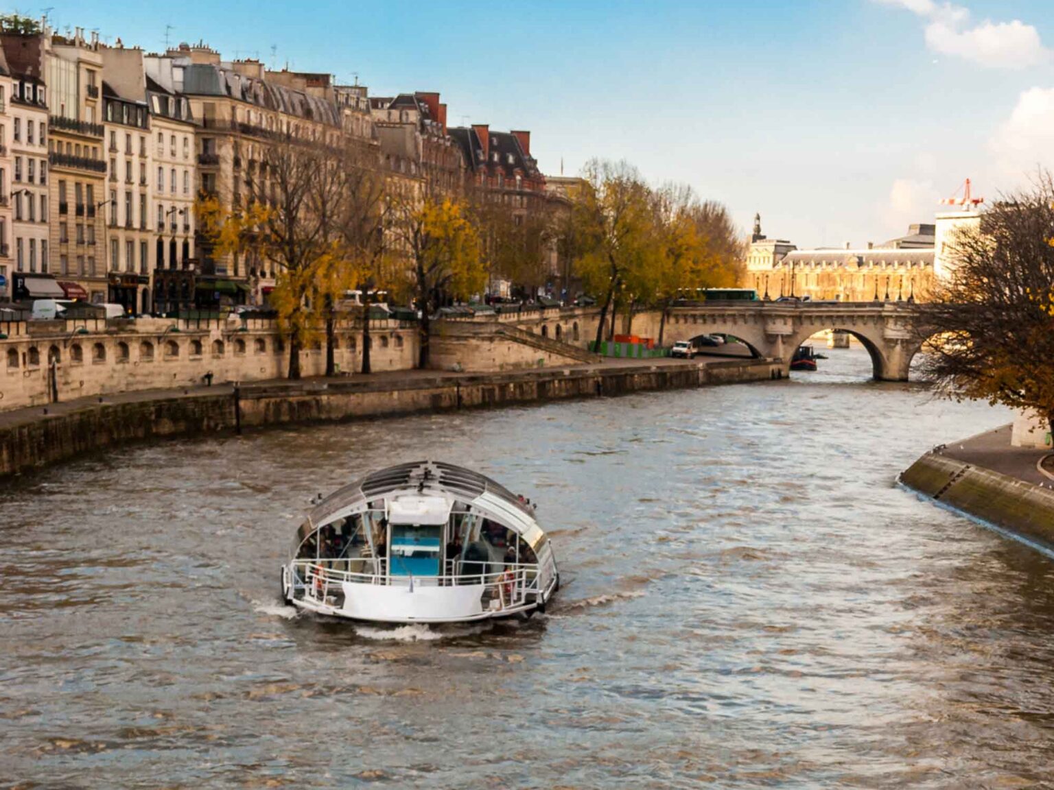 Christmas In Paris: 14 Fun Things To Do In Paris At Christmas - Dreams ...