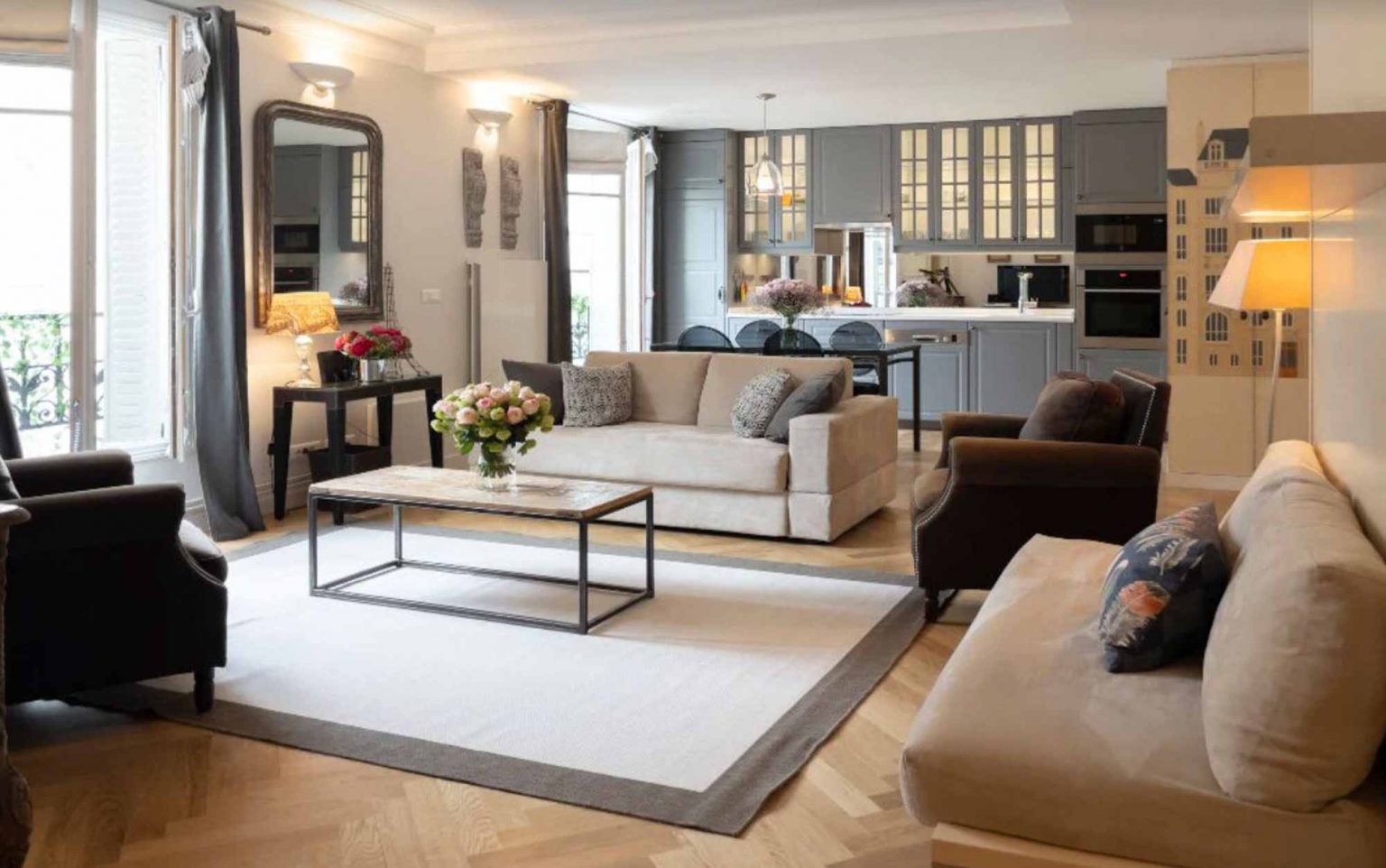 15 Best Paris Apartments And Airbnb with Eiffel tower views - Dreams in ...