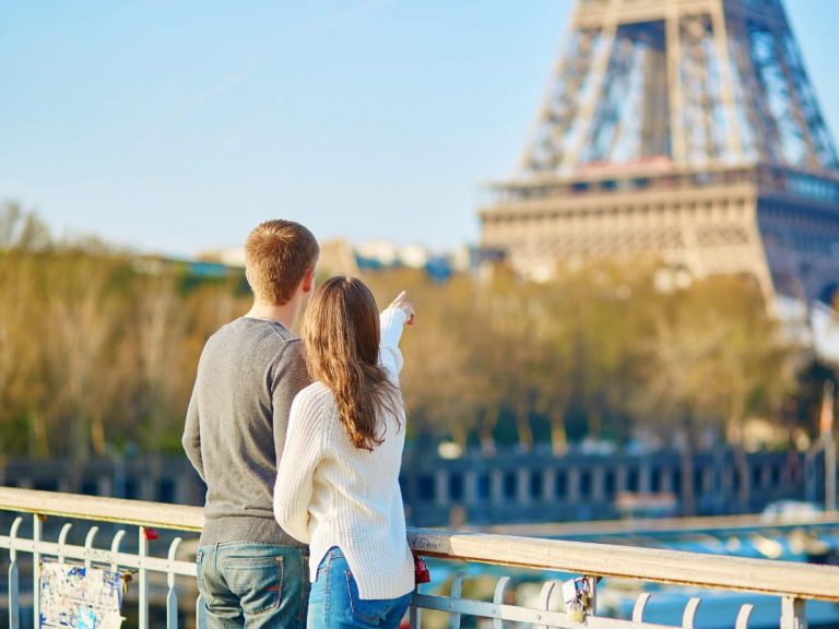 Is Paris The City Of Love? 16 Reasons To Prove That It is Indeed ...