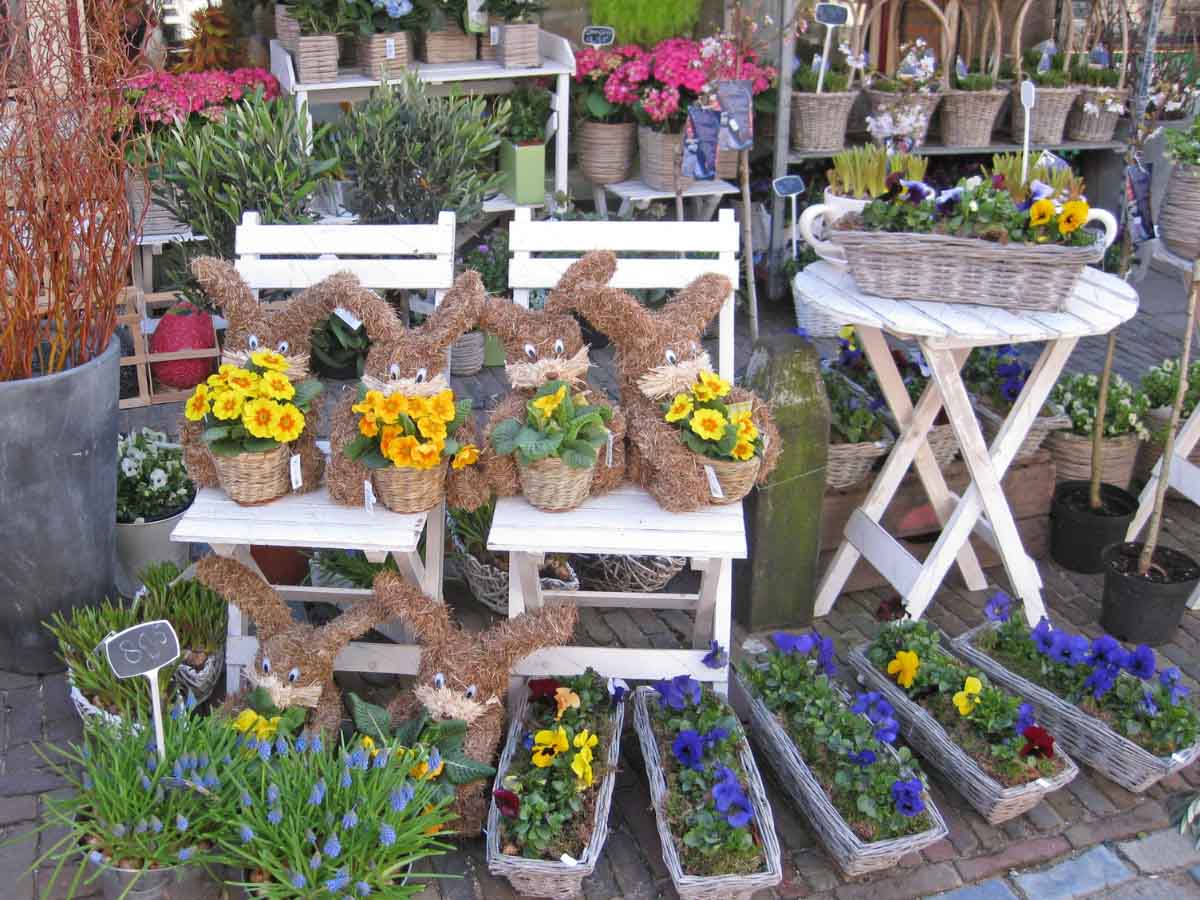 7 Interesting Easter Traditions In France: How Easter is Celebrated in ...