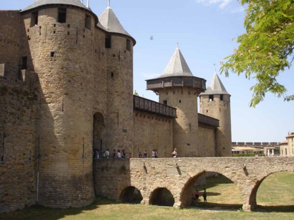 14 Best Castles Near Paris You Should Visit - Dreams in Paris