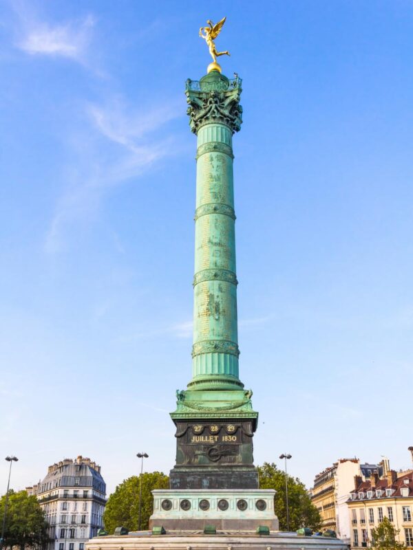 7 Beautiful Poems About France You'll Love - Dreams in Paris