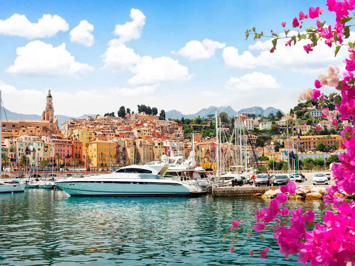 48 Unique & Captivating France Captions for Instagram - Dreams in Paris