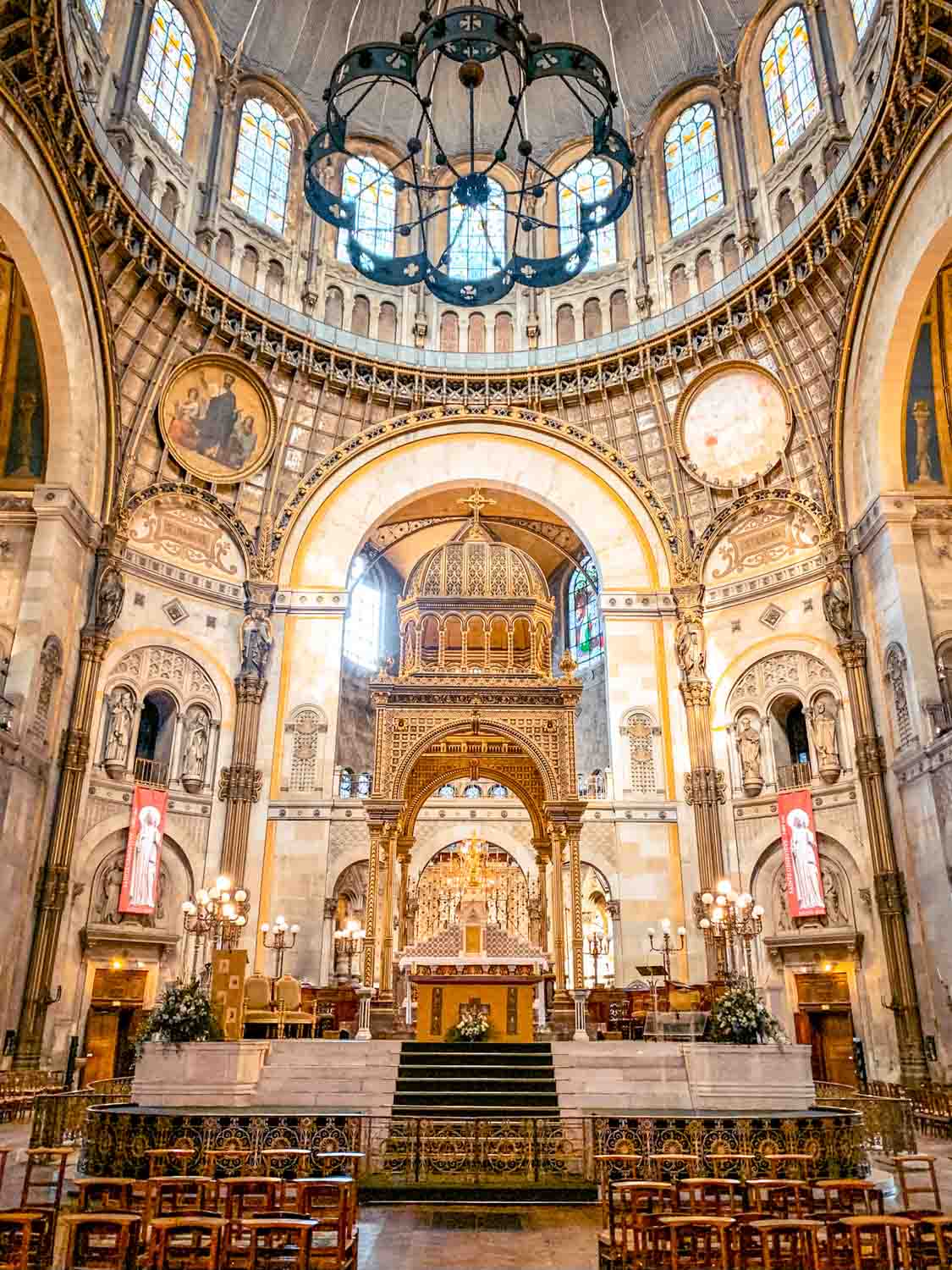 17 Famous Churches in Paris You Should Visit - Dreams in Paris
