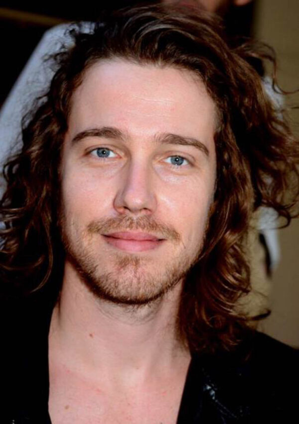17 Most Famous French Singers Whose Songs You Have to Listen To ...