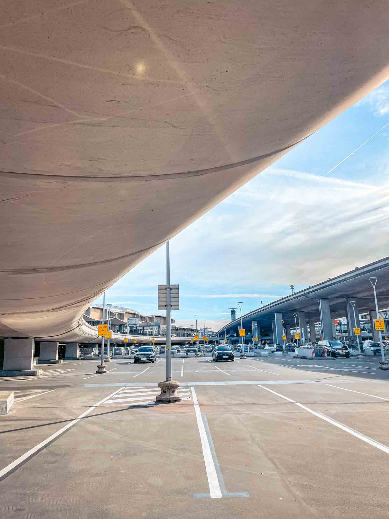How To Get From CDG To Paris In 2026 (5 Best Possible Ways) - Dreams in ...