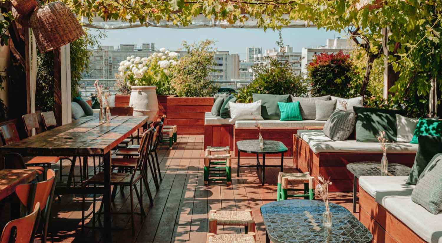 17 Best Rooftop Restaurants In Paris For The Best Food and Views ...