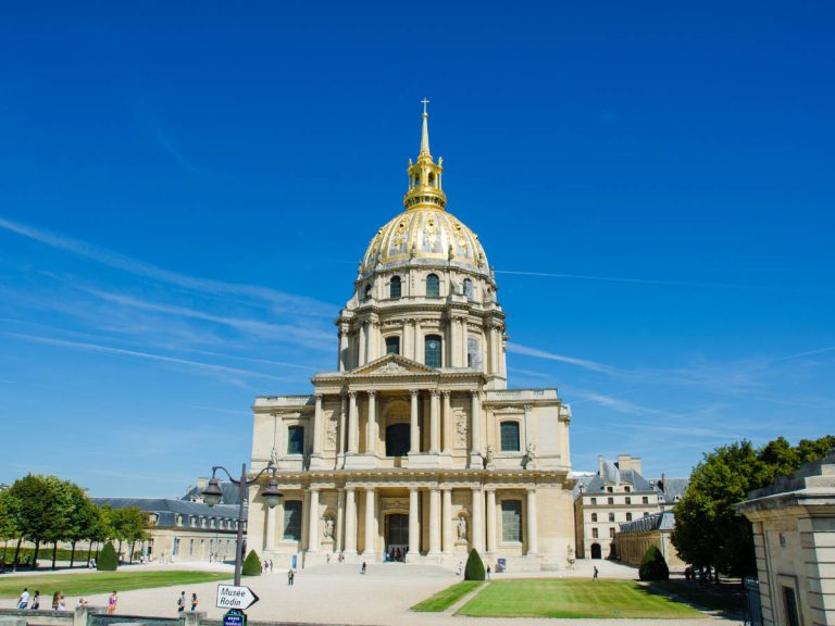 17 Most Famous Buildings In Paris You Should See - Dreams in Paris