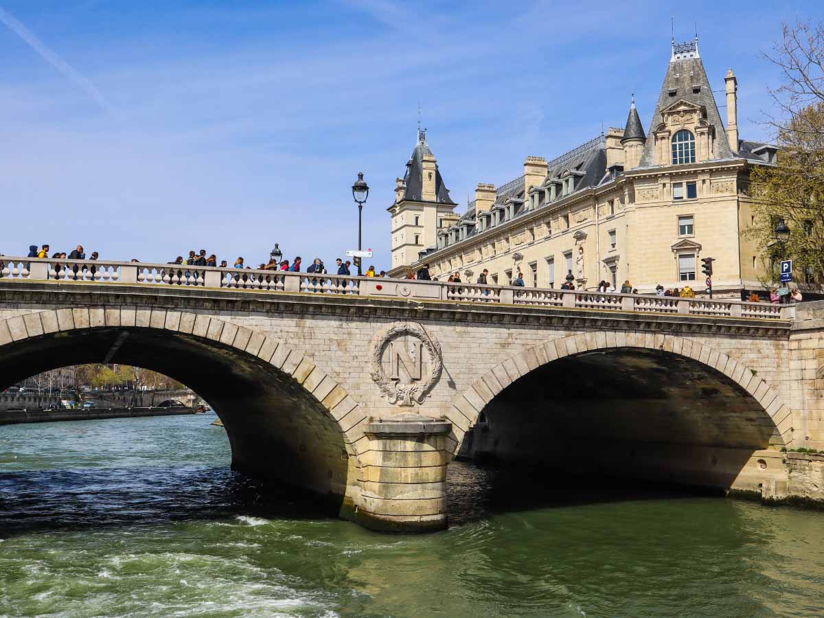 17 Most Famous Bridges In Paris Worth Seeing - Dreams in Paris