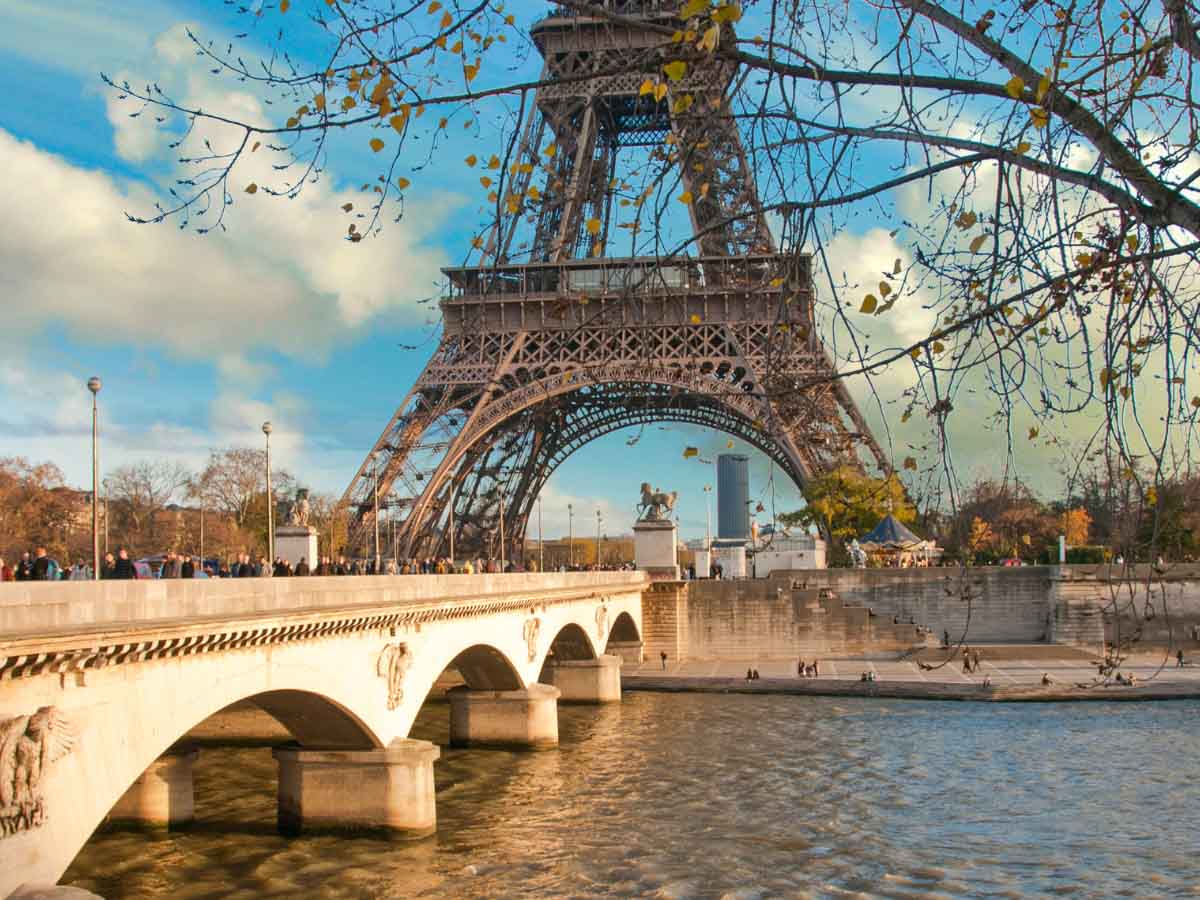 17 Most Famous Bridges In Paris Worth Seeing - Dreams in Paris