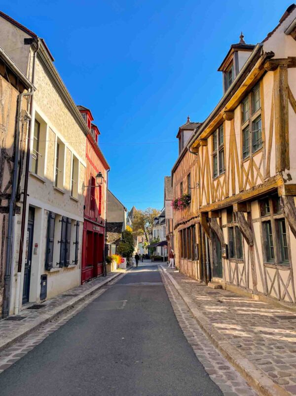 A Day Trip To Provins From Paris: The Ultimate Planning Guide - Dreams ...