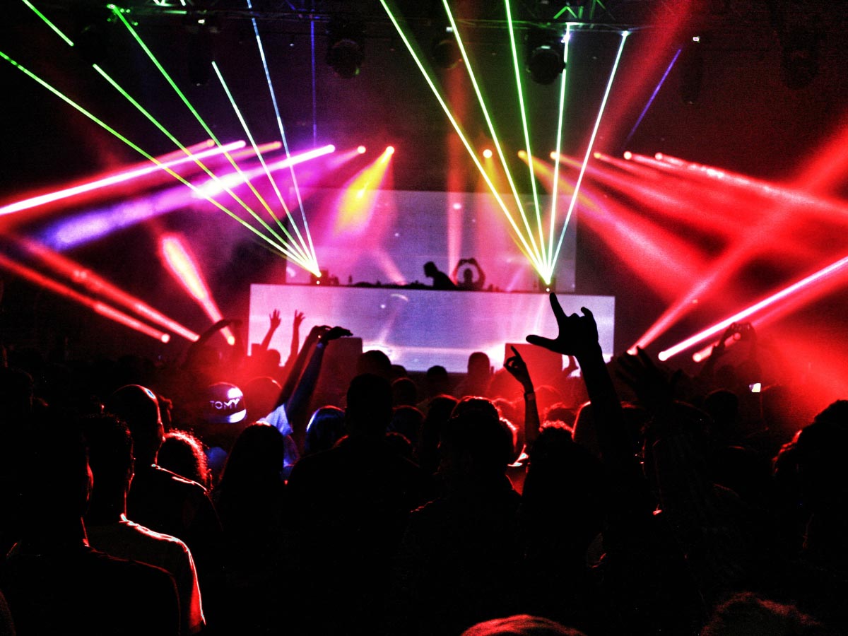 16 Best Nightclubs In Paris For A Fun Night Out - Dreams in Paris