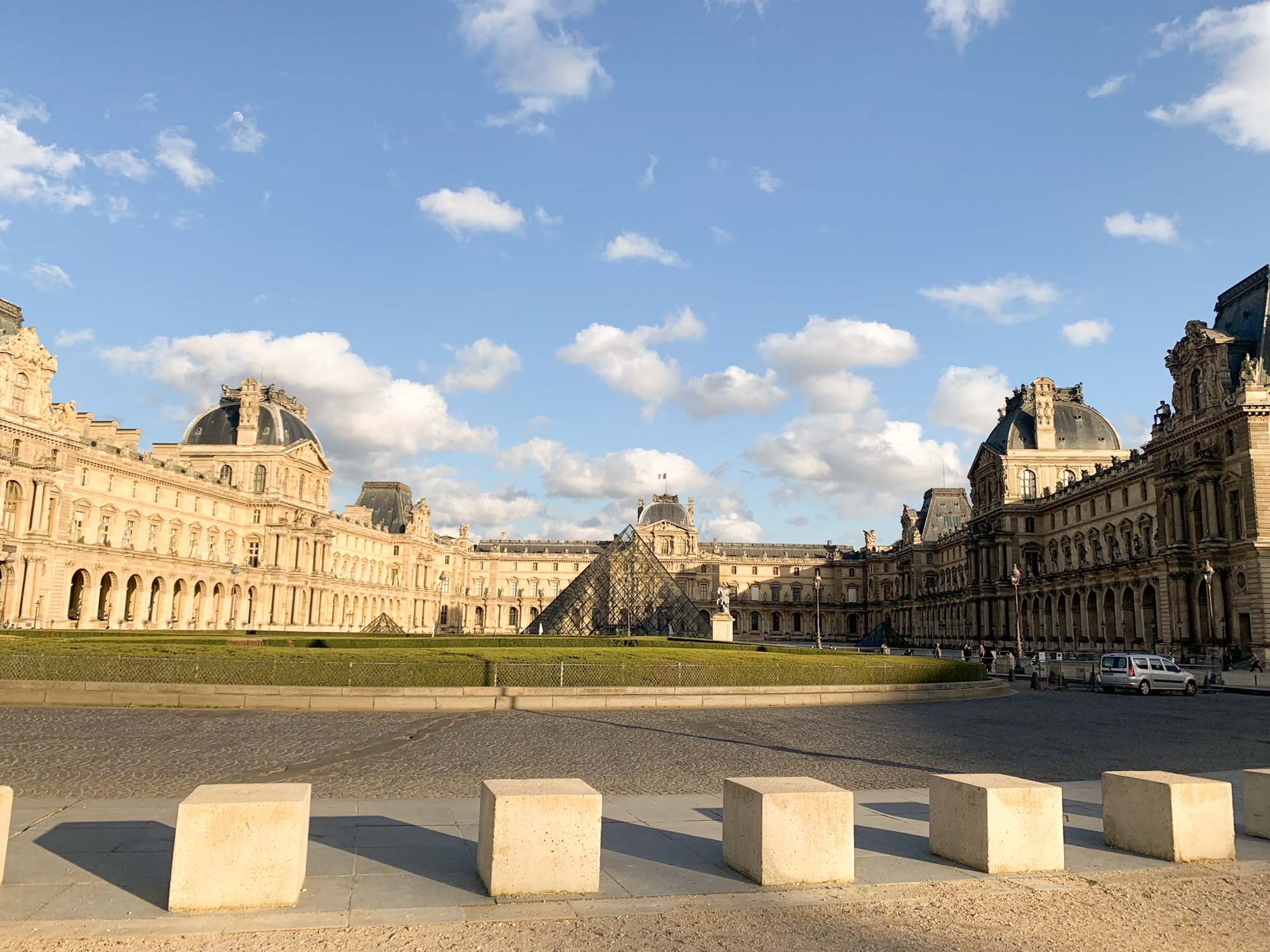 17 Most Famous Buildings In Paris You Should See - Dreams in Paris